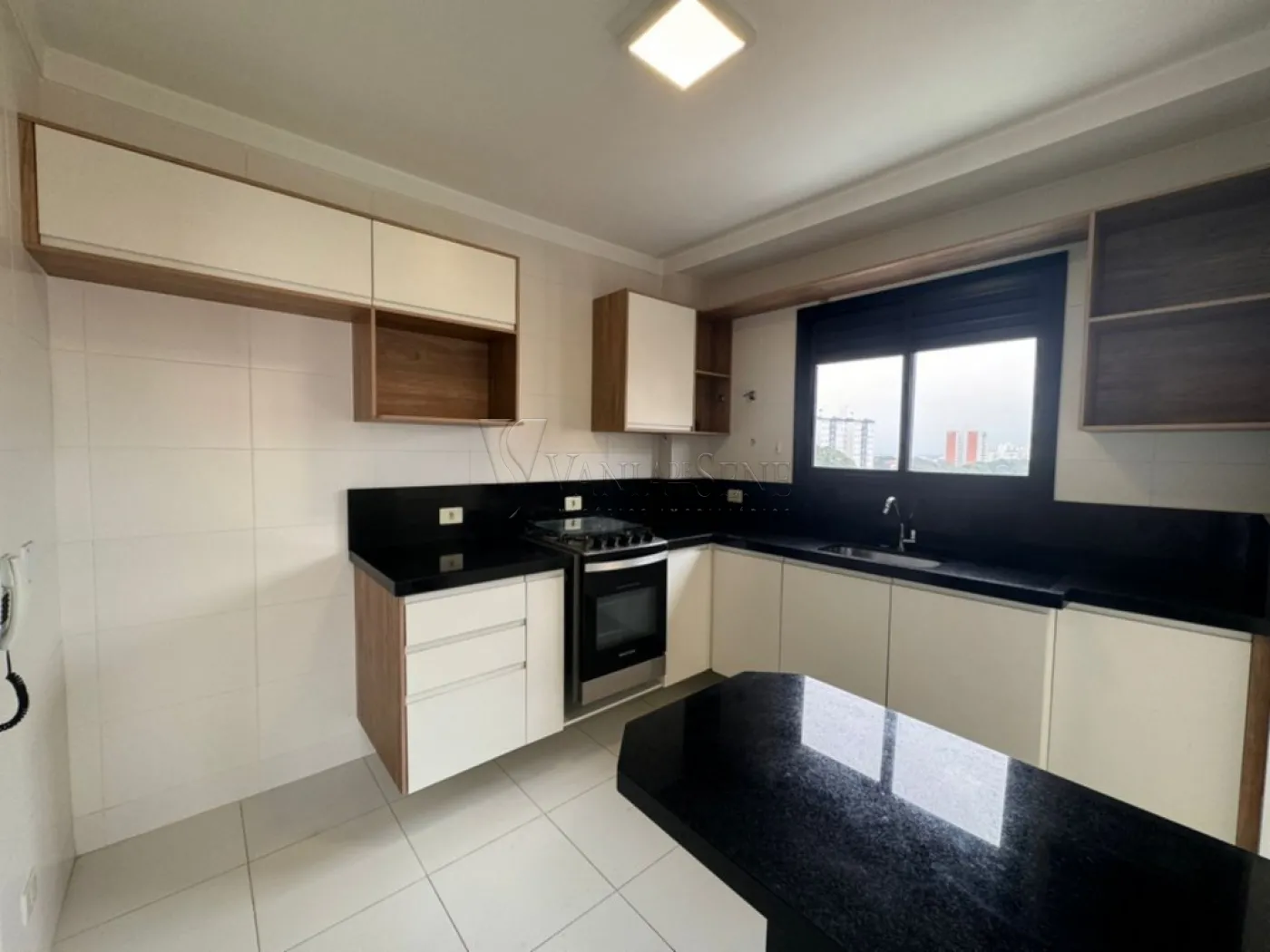 apartamento para locação no bairro Vila Adyana, 3 quartos, novo